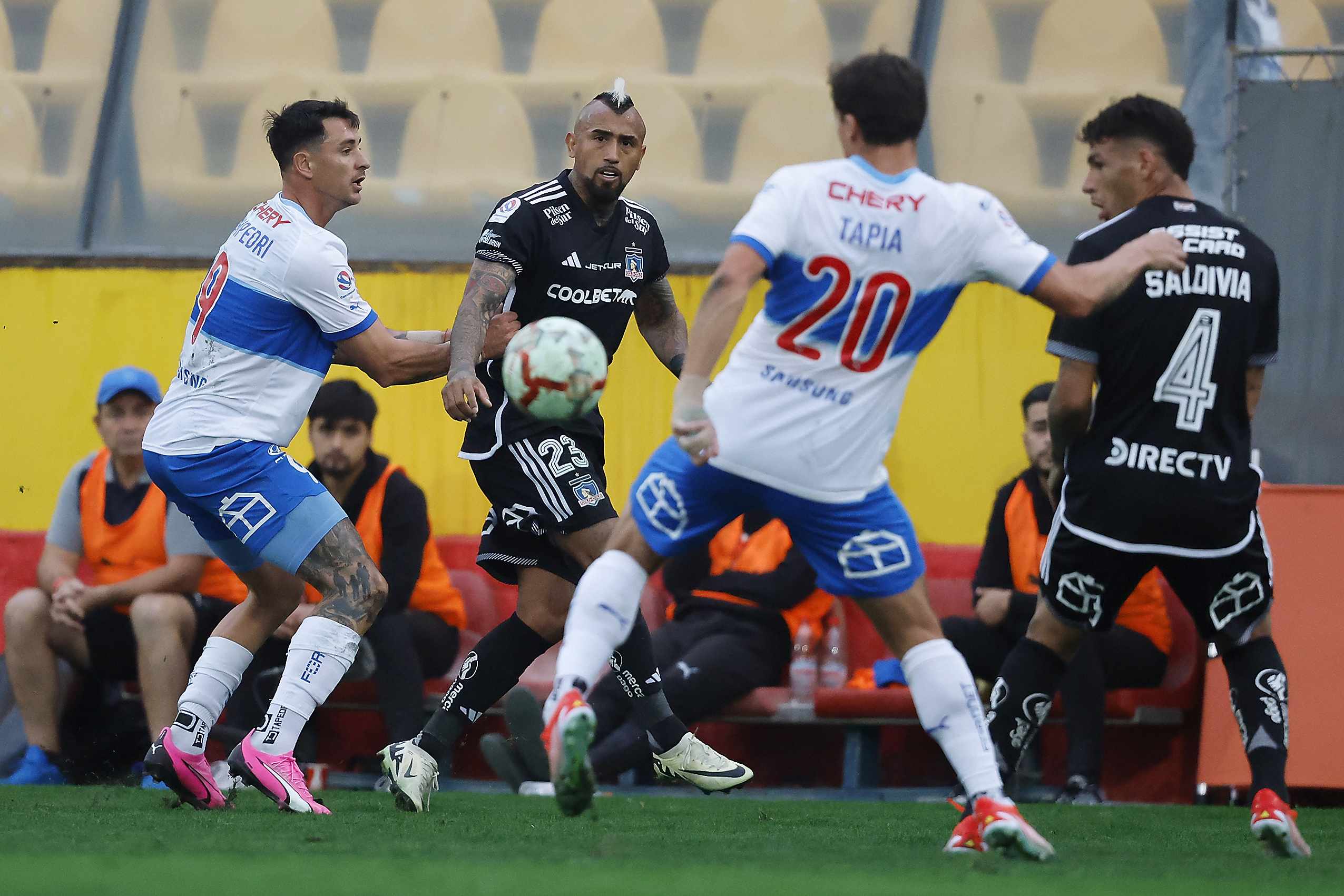 Colo Colo vs Universidad Católica: Clásico Reprogramado para Día de ...